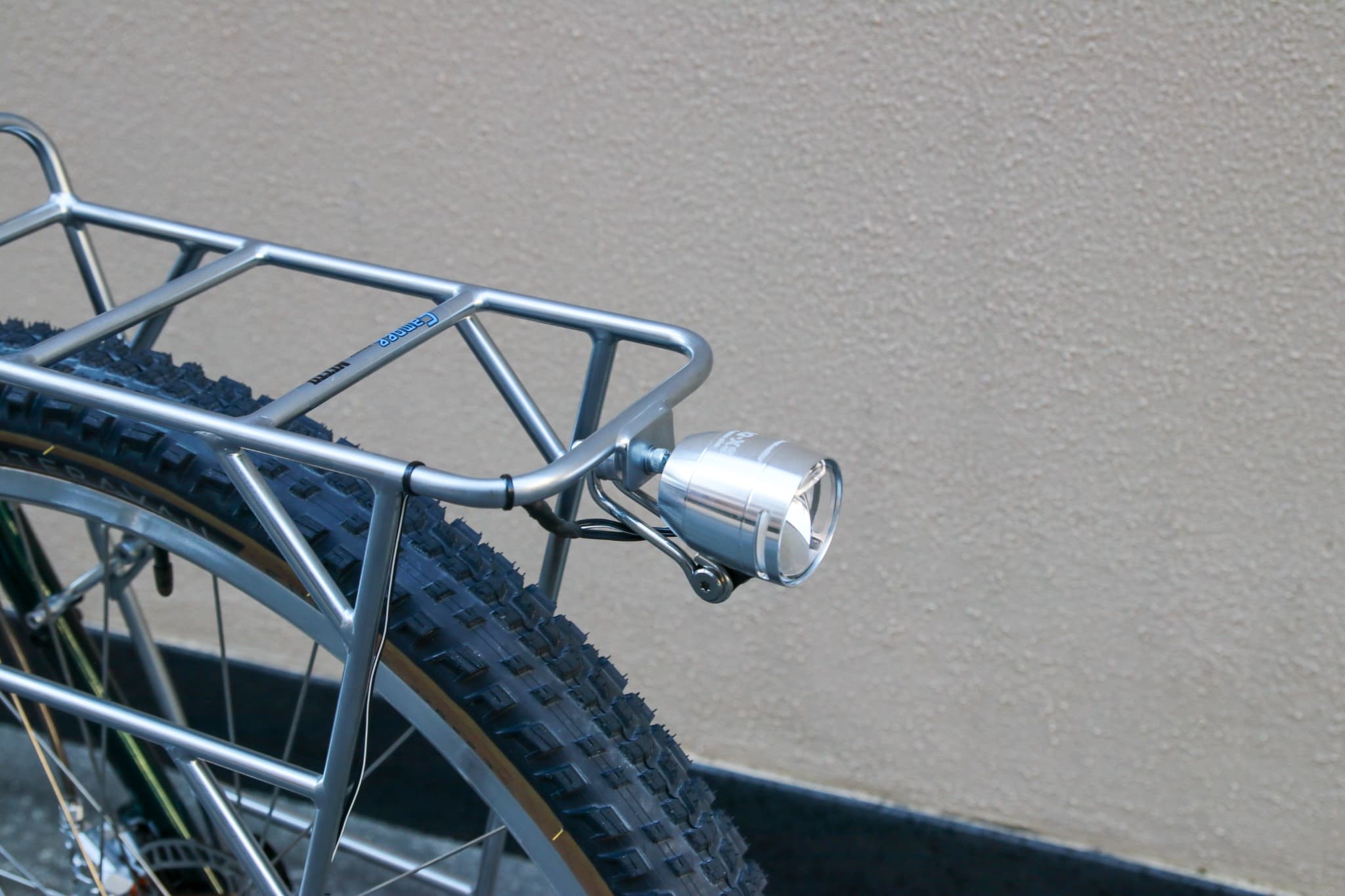 ダイナモライトを入れるなら今が旬、って話。 – EBS KYOTO