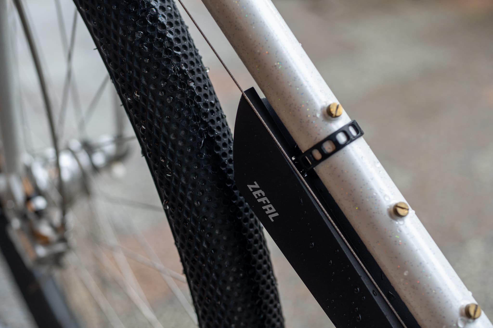 ゼファールの簡易フェンダーが改めてイケてた話。 – EBS KYOTO