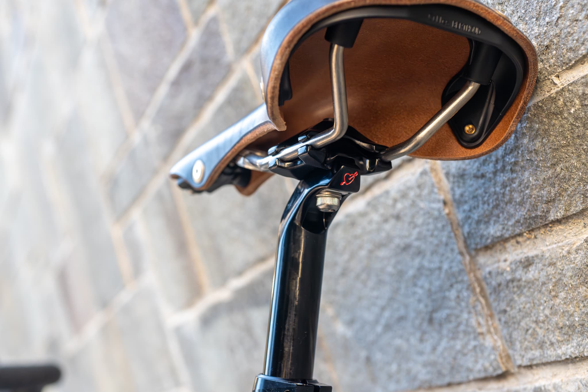 【無線電動×クロモリ】EBS STUFF × SRAM Rival eTap｜国産グラベルツーリングバイクの実力。 – EBS KYOTO