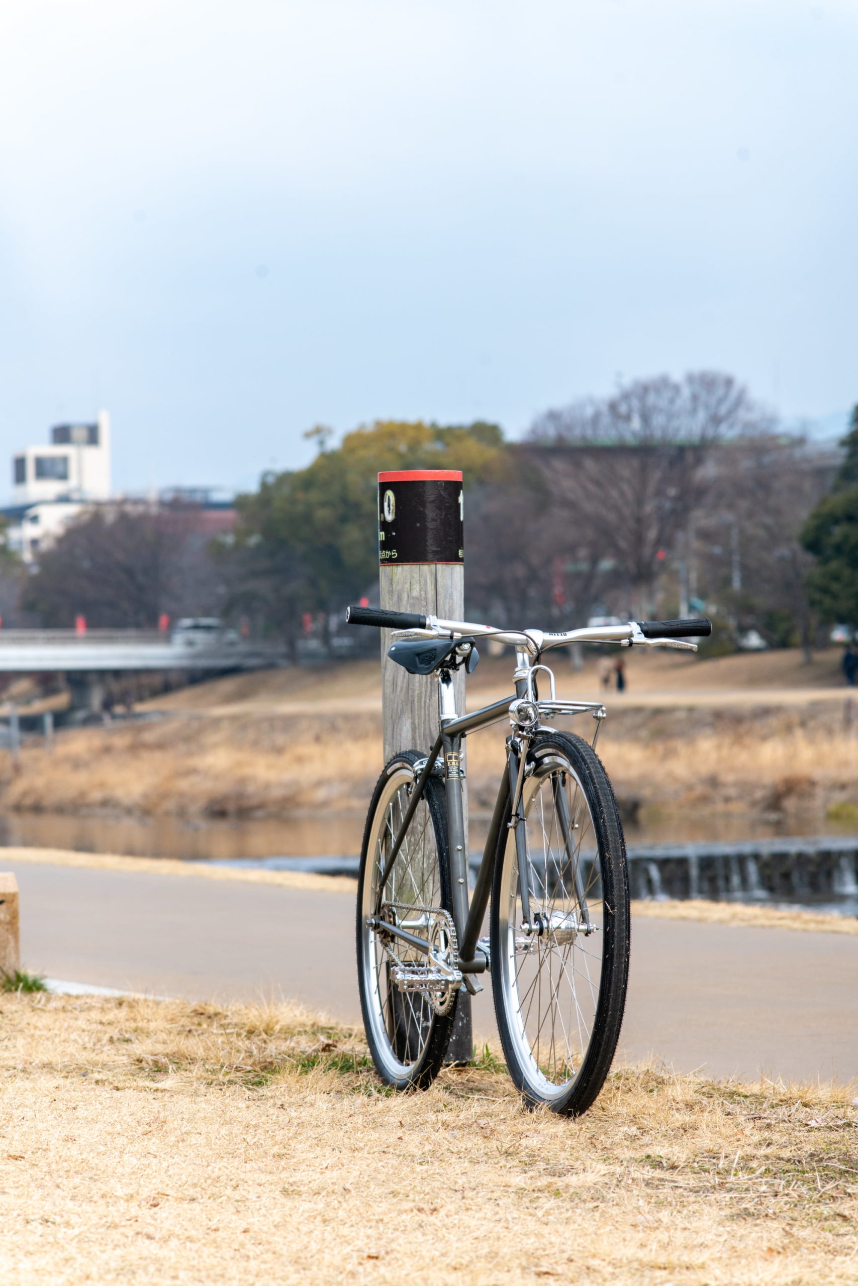 【シングルスピード×クラシック】EBS Kamogawa V3｜国産クロモリで街中の余白まで探し出す。 – EBS KYOTO