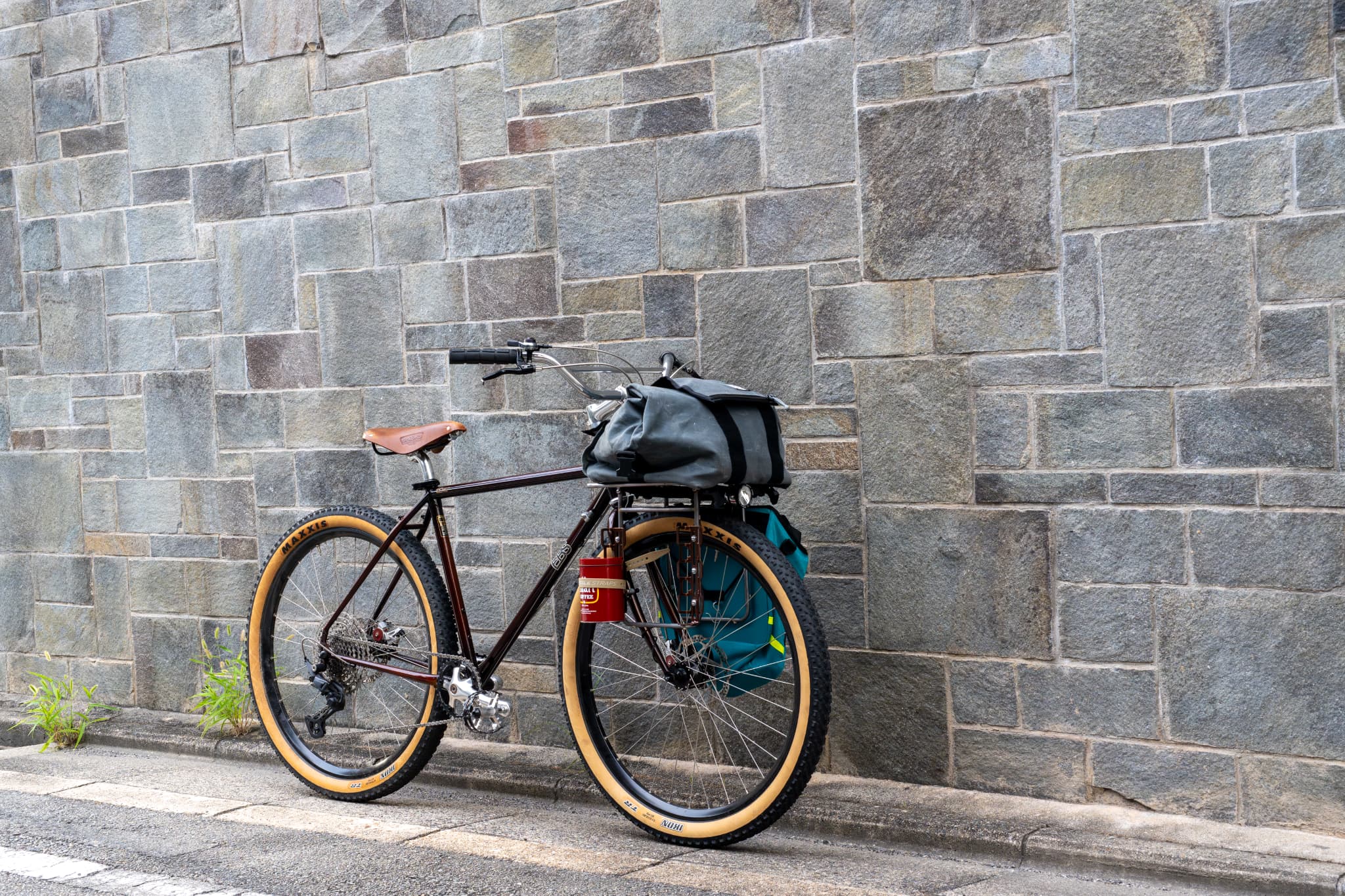 多機能とシンプルを兼ね備えた自転車フロントラック登場。 – EBS KYOTO