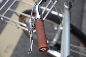 クロモリのオールドMTBスタイルを現行規格で作る。 – EBS KYOTO