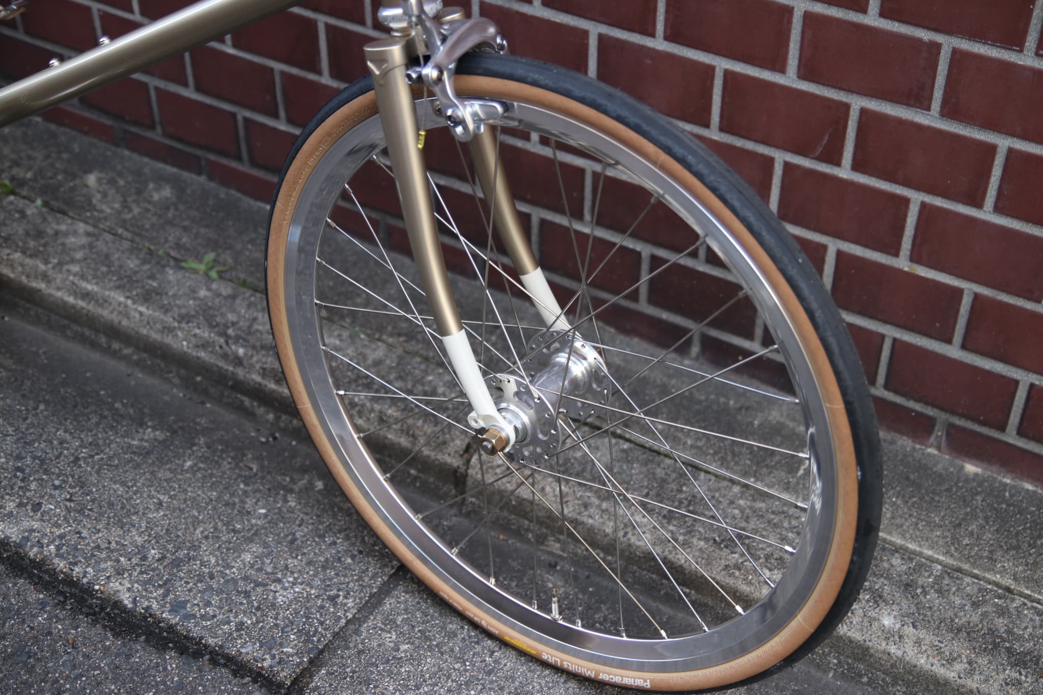 京都フレームビルダーが作る本格ミニベロロード、EBS Horizontal 451。 – EBS KYOTO