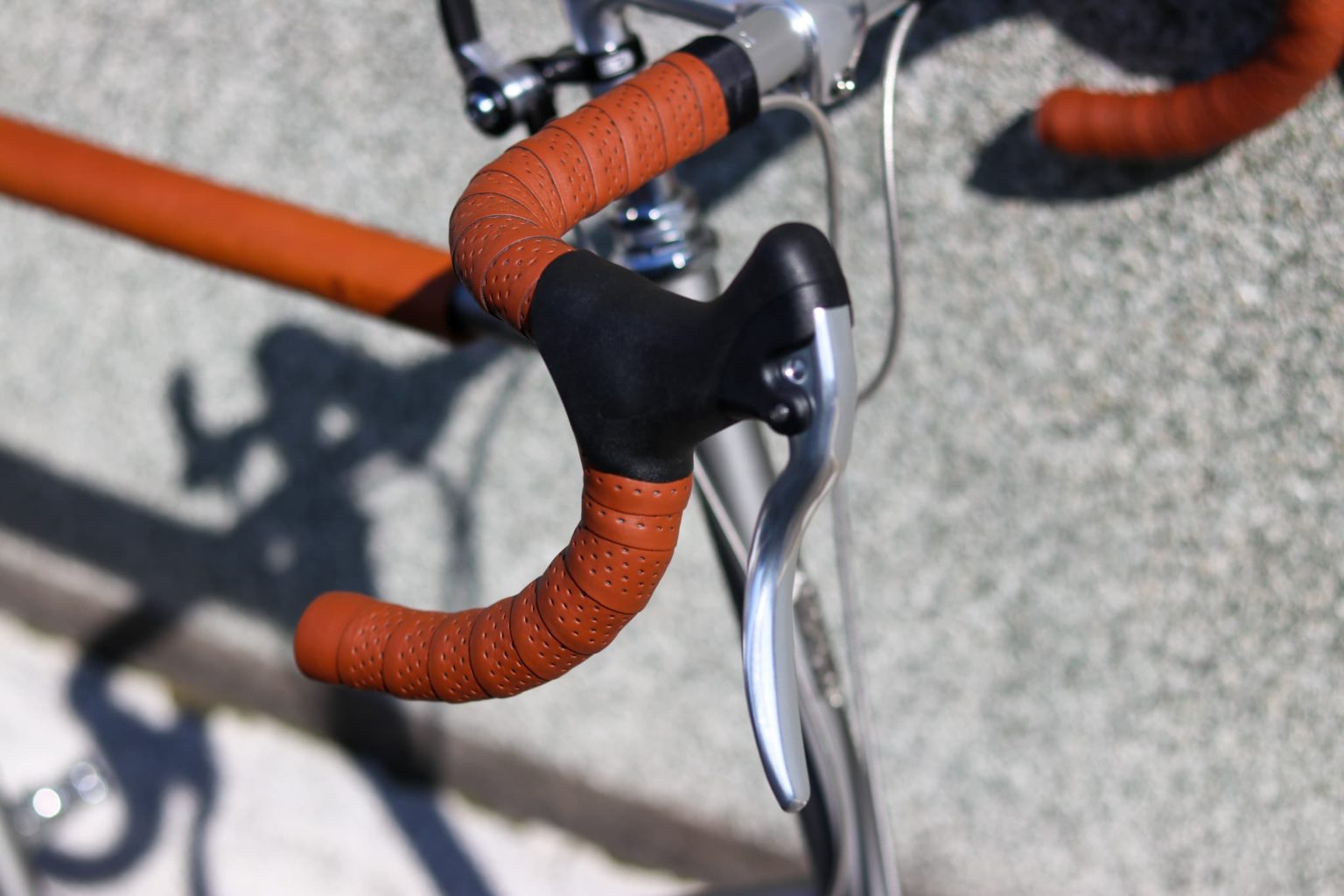 ちゃんと”街乗り”にフォーカスしているミニベロカスタム。Horizontal 451！ – EBS KYOTO